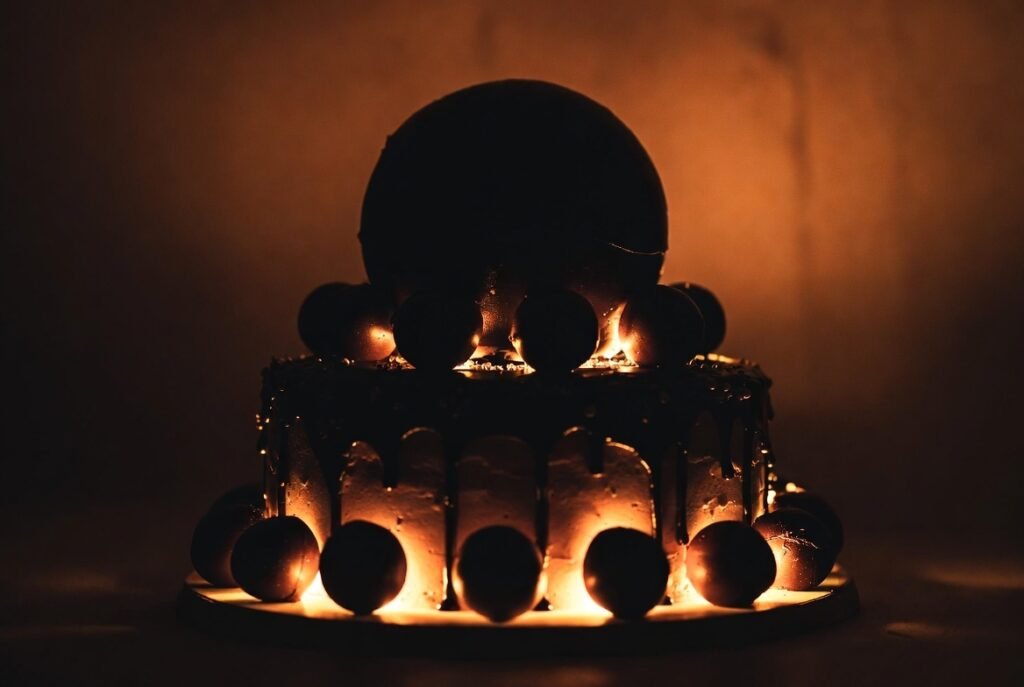 Why This Ball Drop Cake Is the Real Star of New Year’s Eve – JAMIEZHU